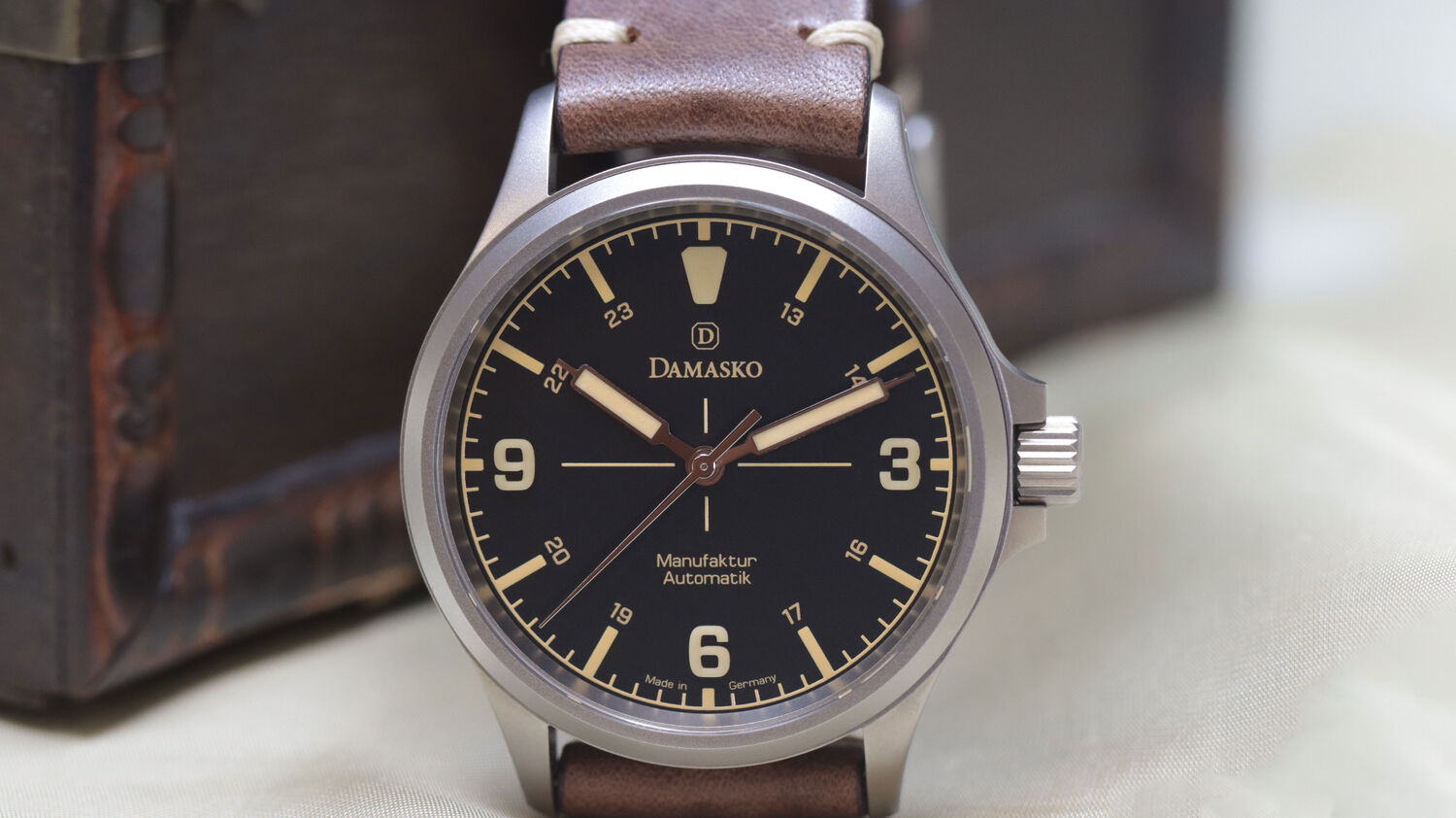 Damasko DK26 Watch | Australia Authorized Retailer - Monsoonal